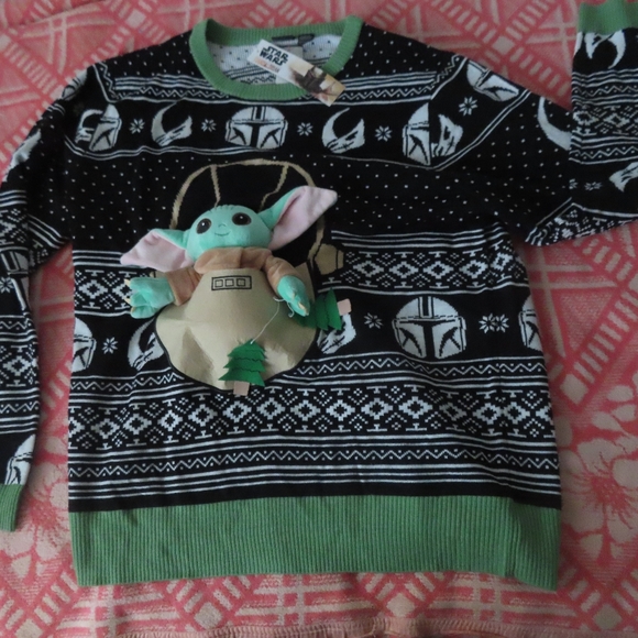 Star Wars | Sweaters | Disney Mad Engine Star Wars The Mandalorian ...